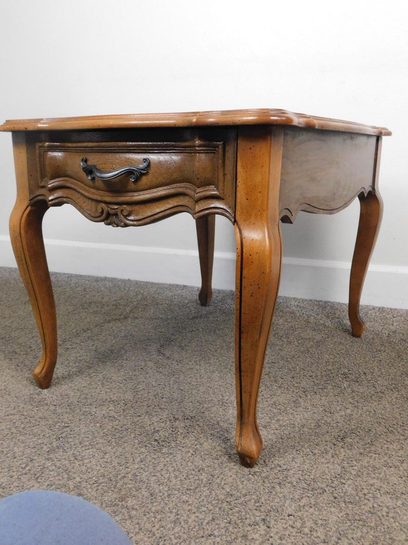 French Provincial End Side Lamp Table Wood Cabriole Legs Vintage 1970s ...