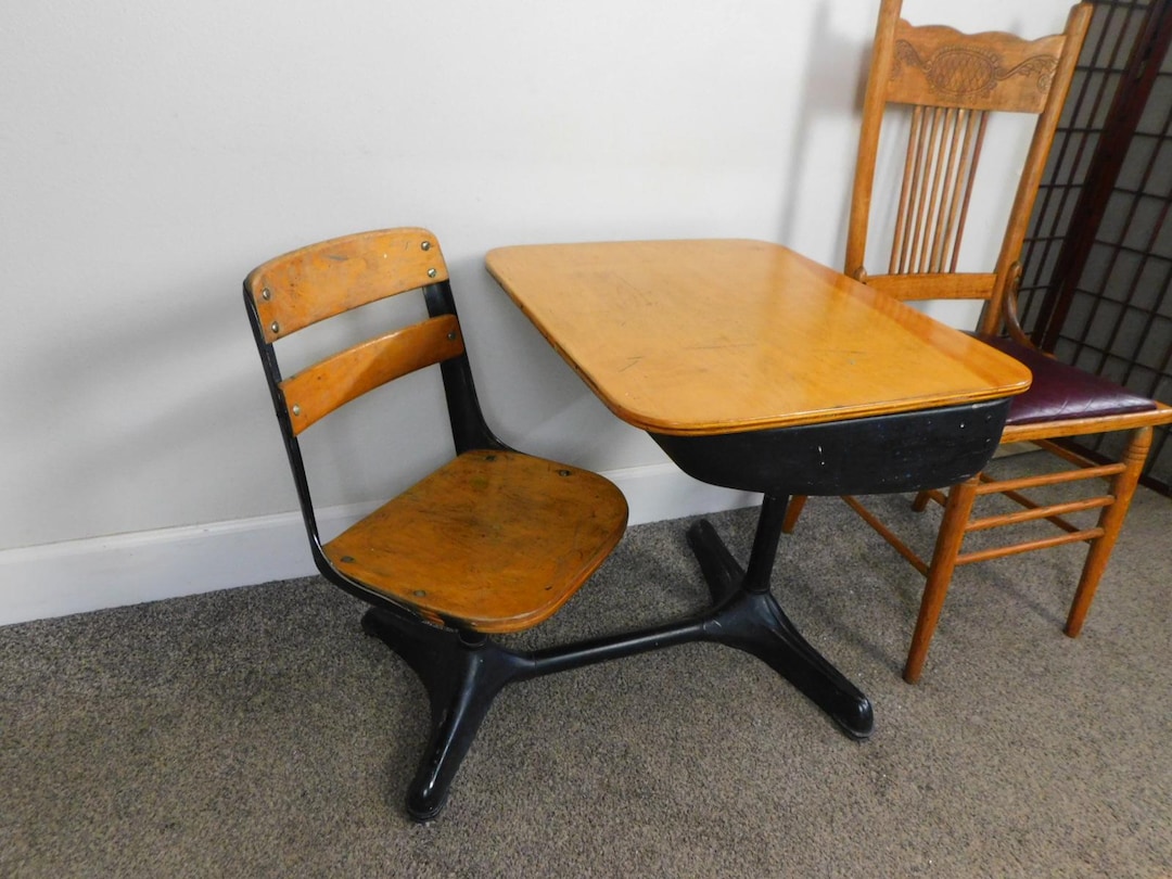 Desk Chair Combo Old School Childs Lift Top Storage Desk Swivel Chair ...