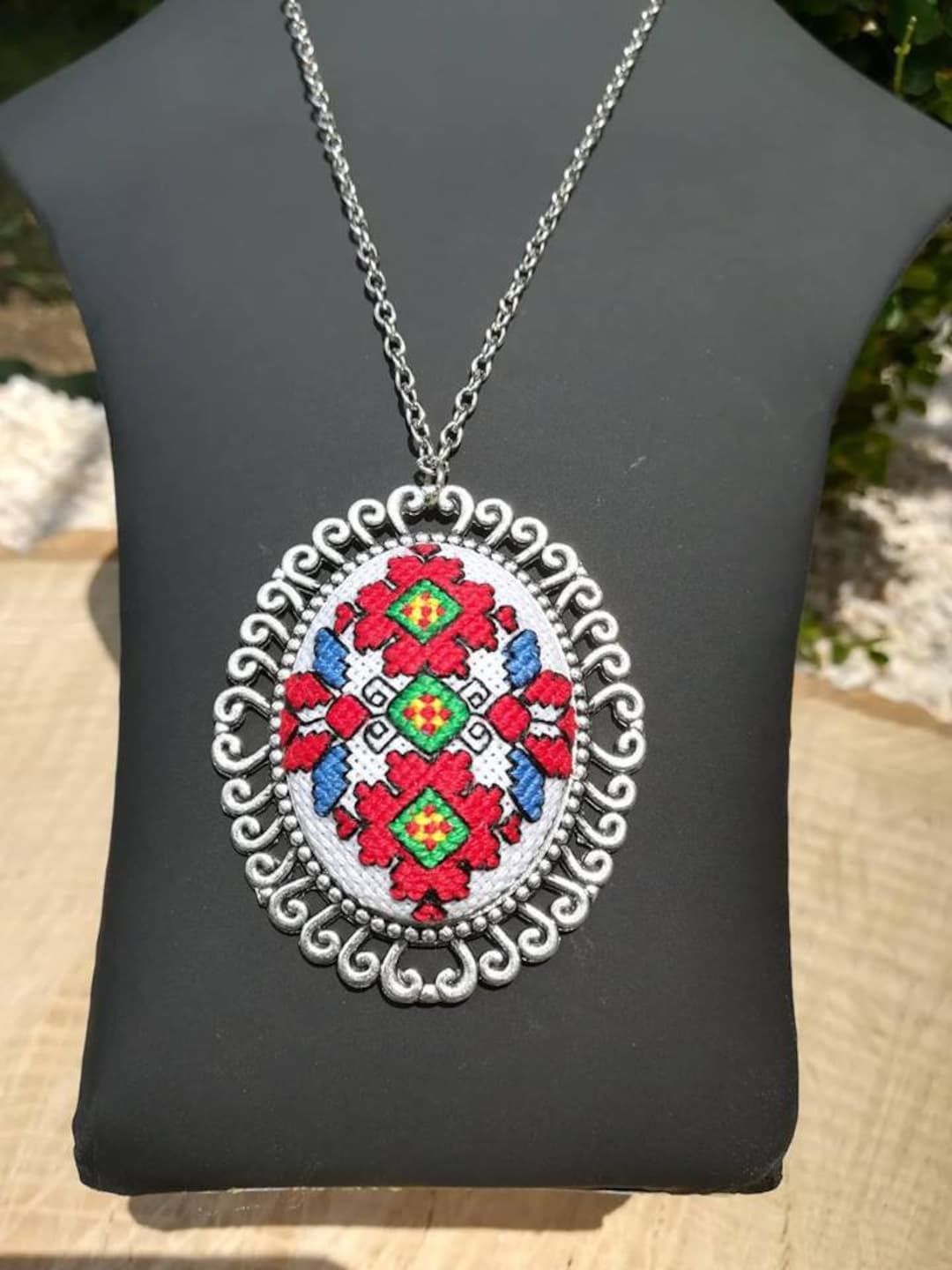 Hand Embroidery , Jewelry,necklaces,pendants,handmade Jewellery ...