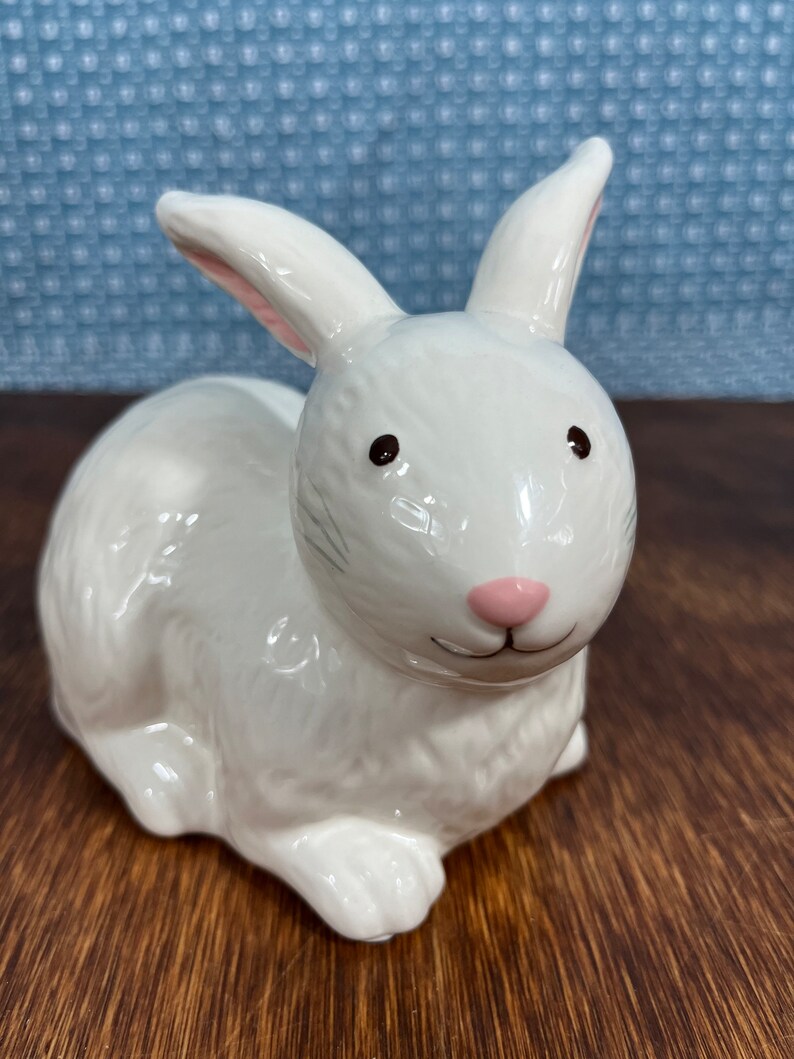 Pair of White Ceramic Bunny Figurines by Blossoms and Blooms Great ...