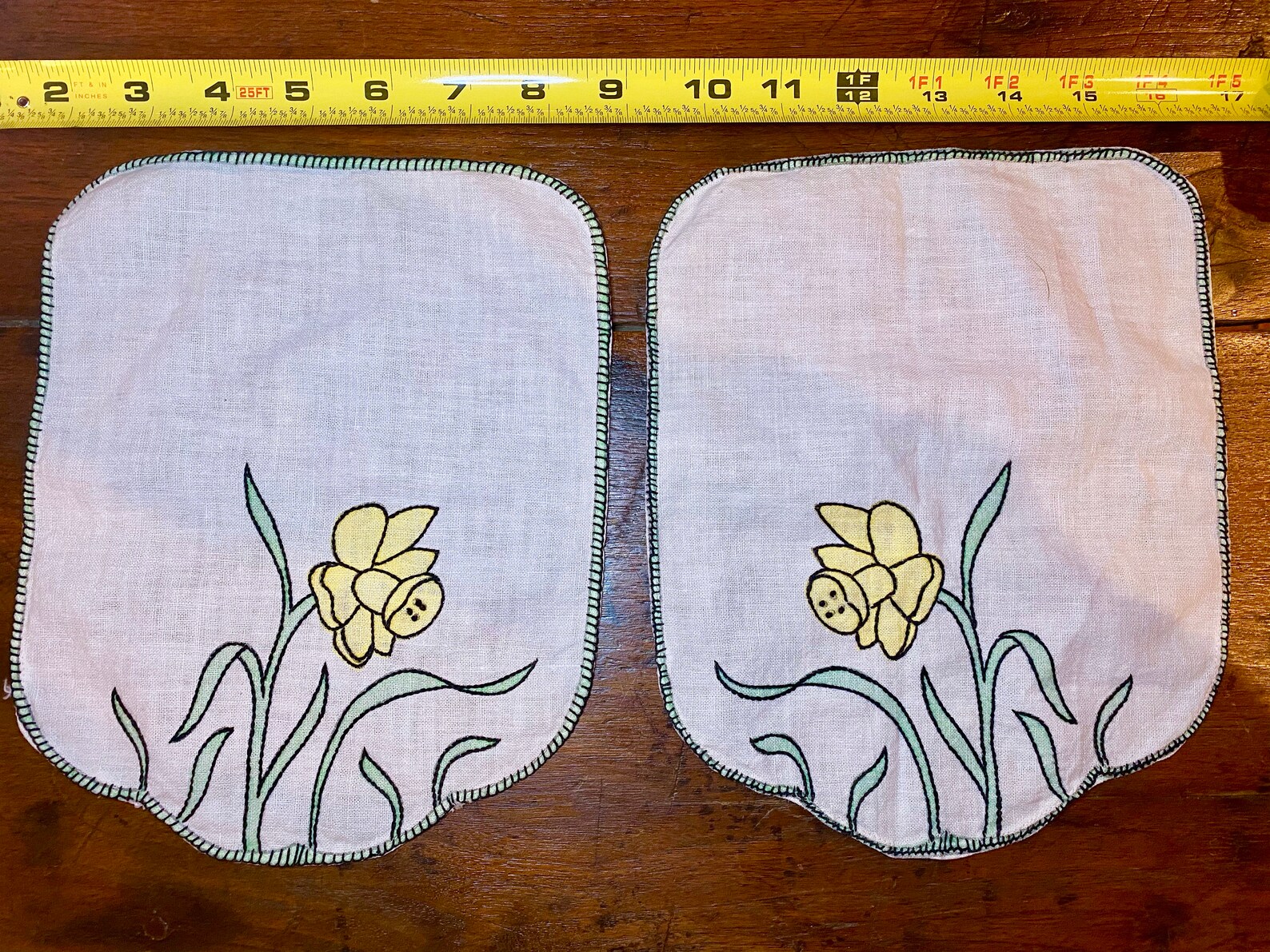 Charming Daffodil Napkins Doilies - Etsy UK
