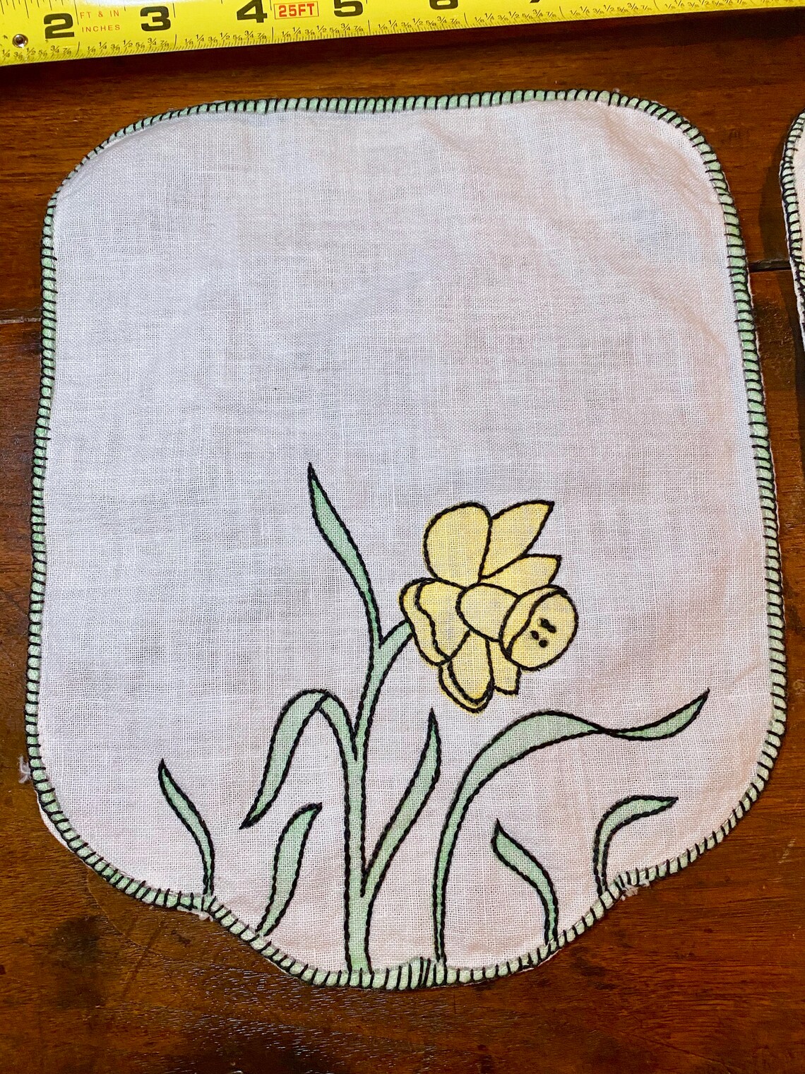 Charming Daffodil Napkins Doilies - Etsy UK