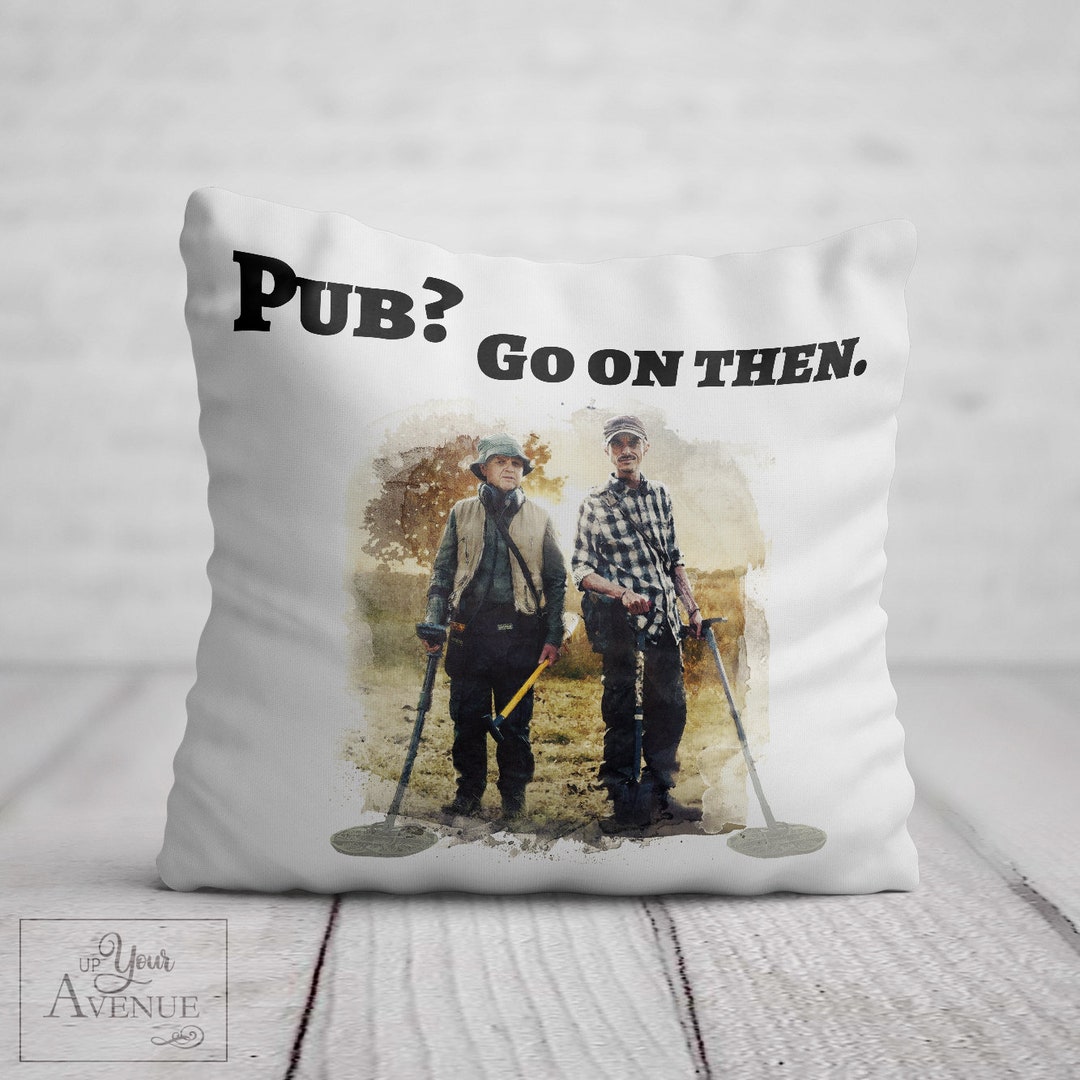 DETECTORISTS CUSHION Birthday Gift Him Christmas Gift Men - Etsy UK