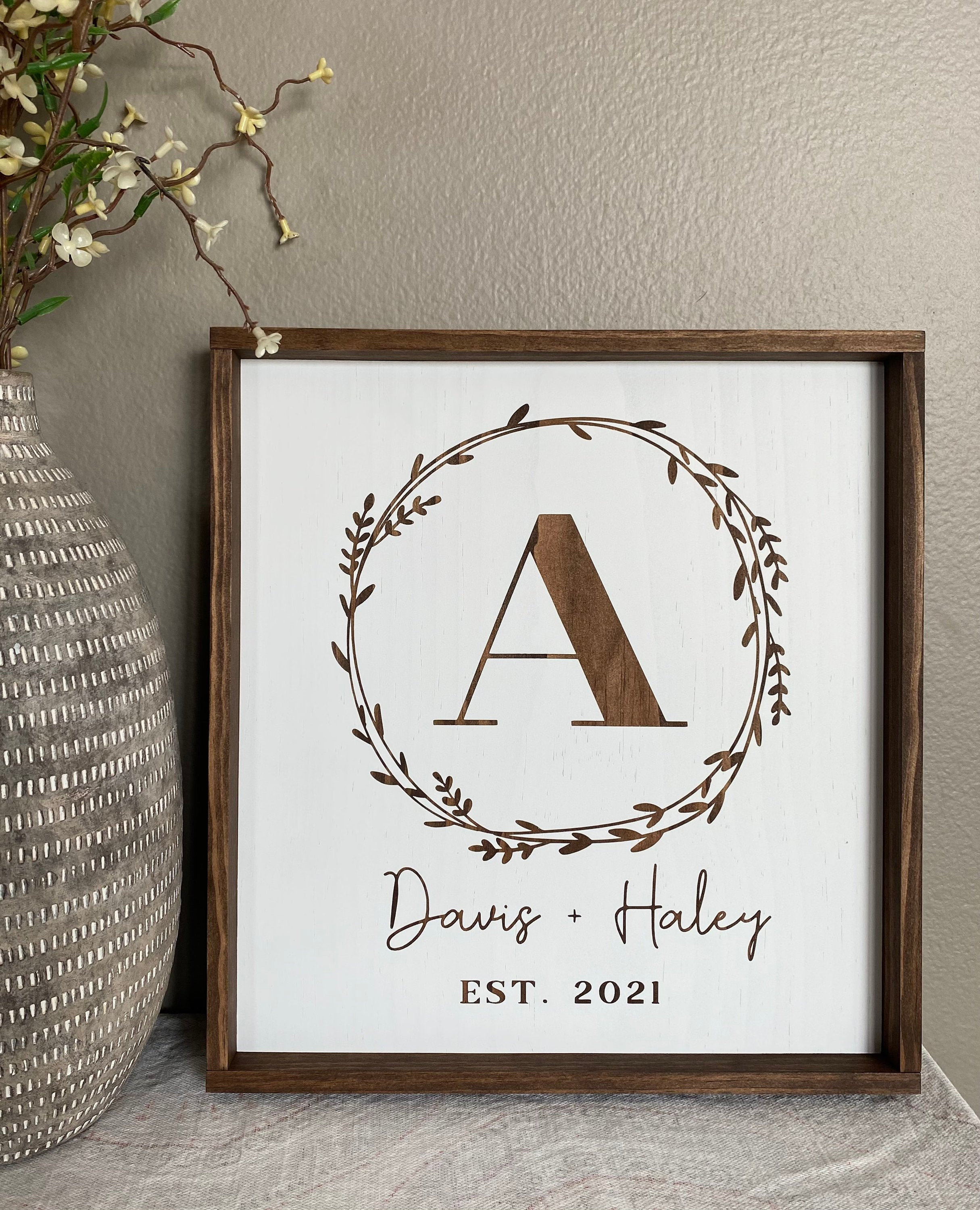 Custom Monogram Wedding Sign - Etsy.de