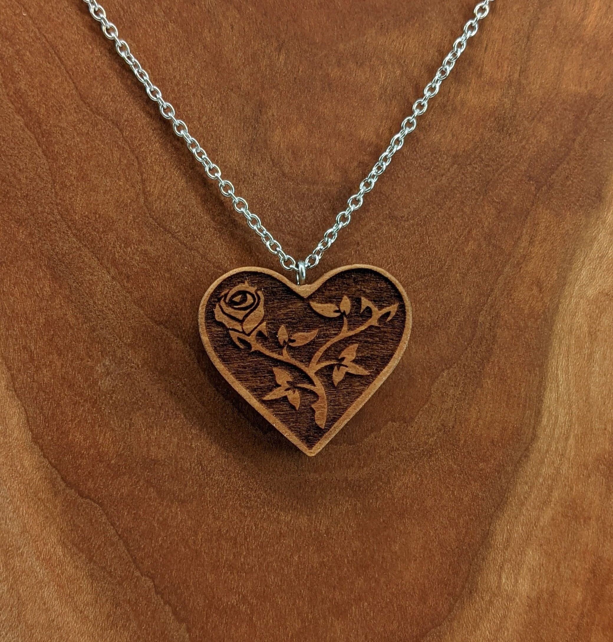 Heart and Rose Wood Engraved Pendant Necklace - Etsy