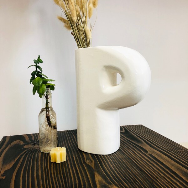 Minimalist Ceramic Vase - Etsy