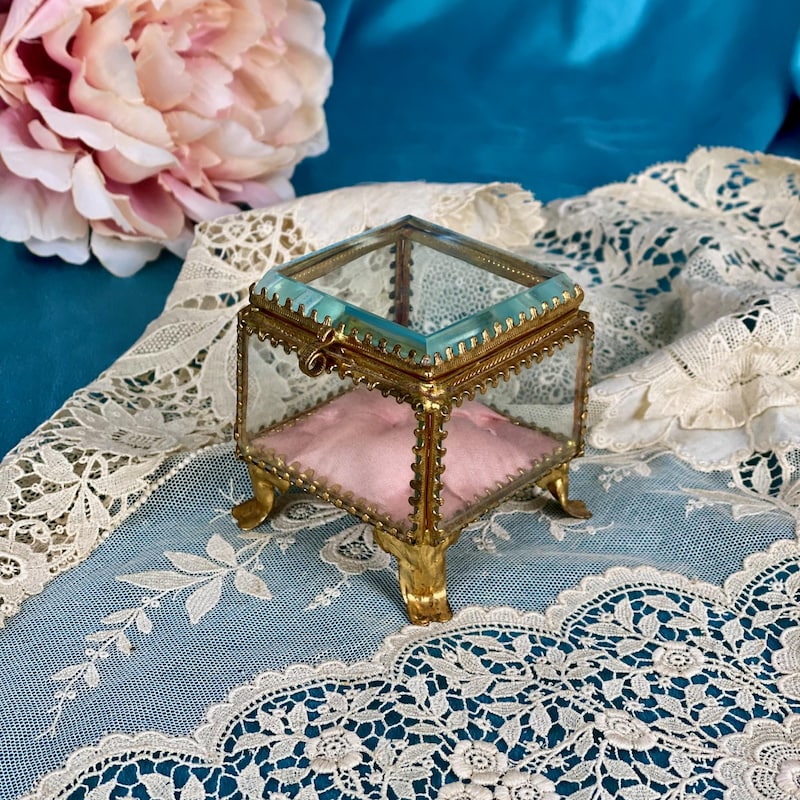 Antique Ring Box - Etsy