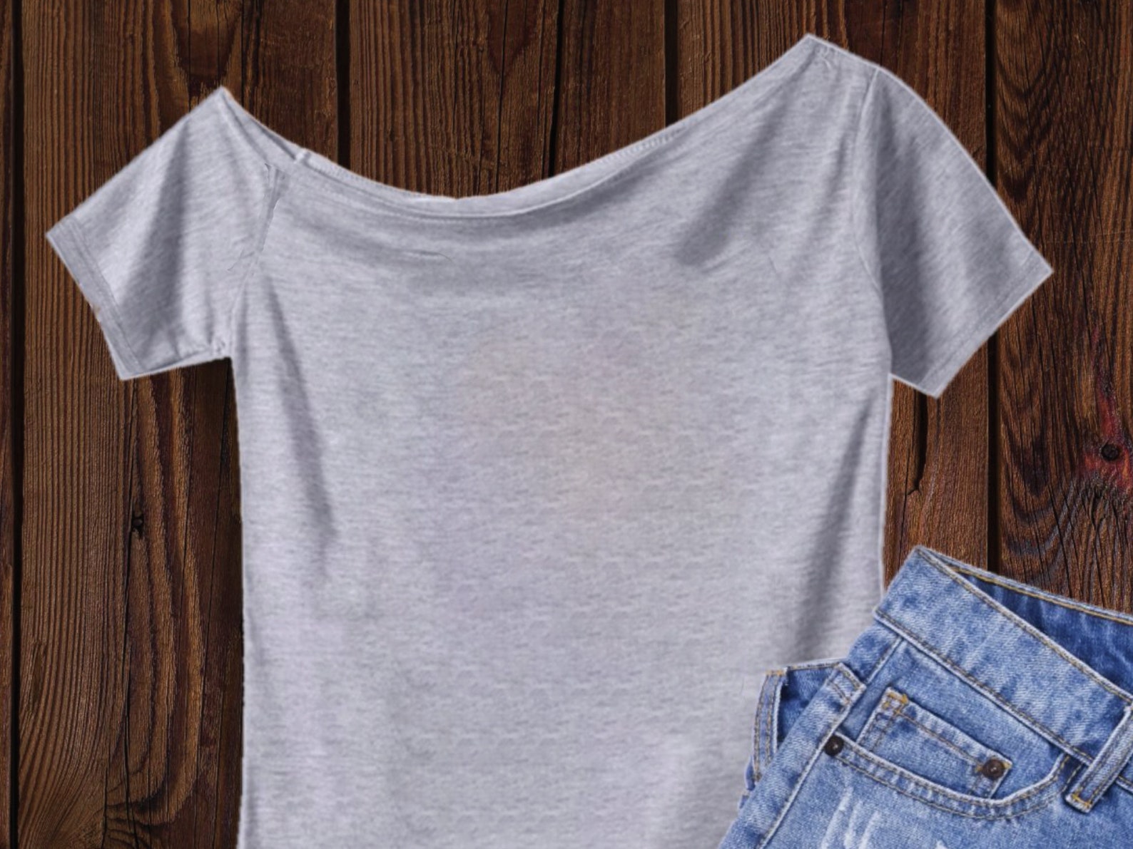 Black Owned Shops Clothing Black Queen off the Shoulder T-shirt Women's ...