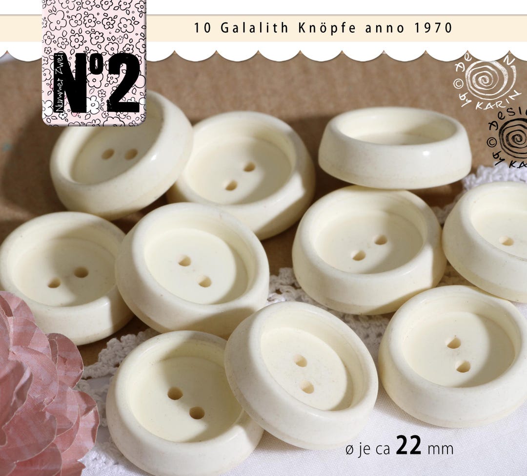 10 Old Large Vintage Two-hole Buttons - Anno 1970 - Matte Artificial ...