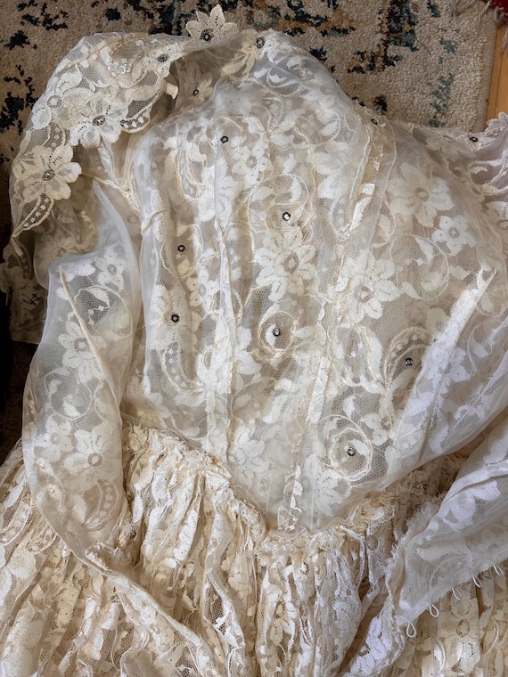 Vintage Sheer Lace Bohemian Wedding Dress - Gem