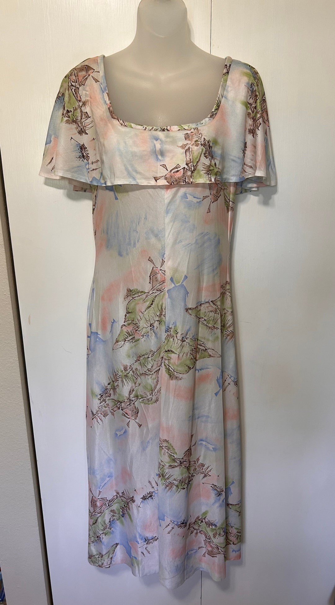 70’s Handmade Windmill Novelty Print Flutter Sleeve Dress - Etsy