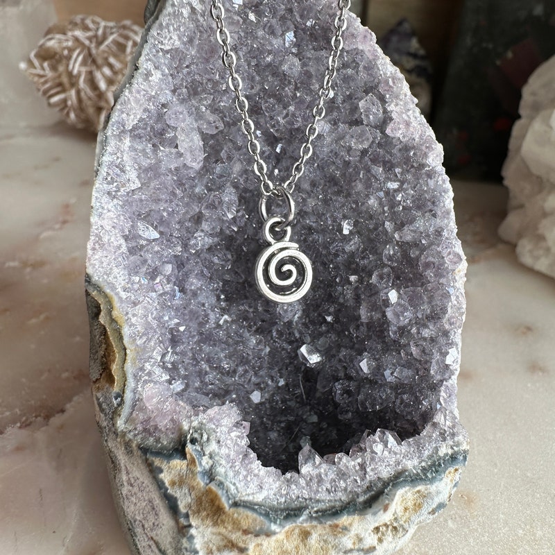 Spiral Necklace - Etsy