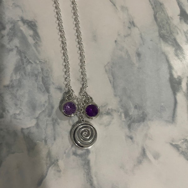 Hitoshi Necklace - Etsy