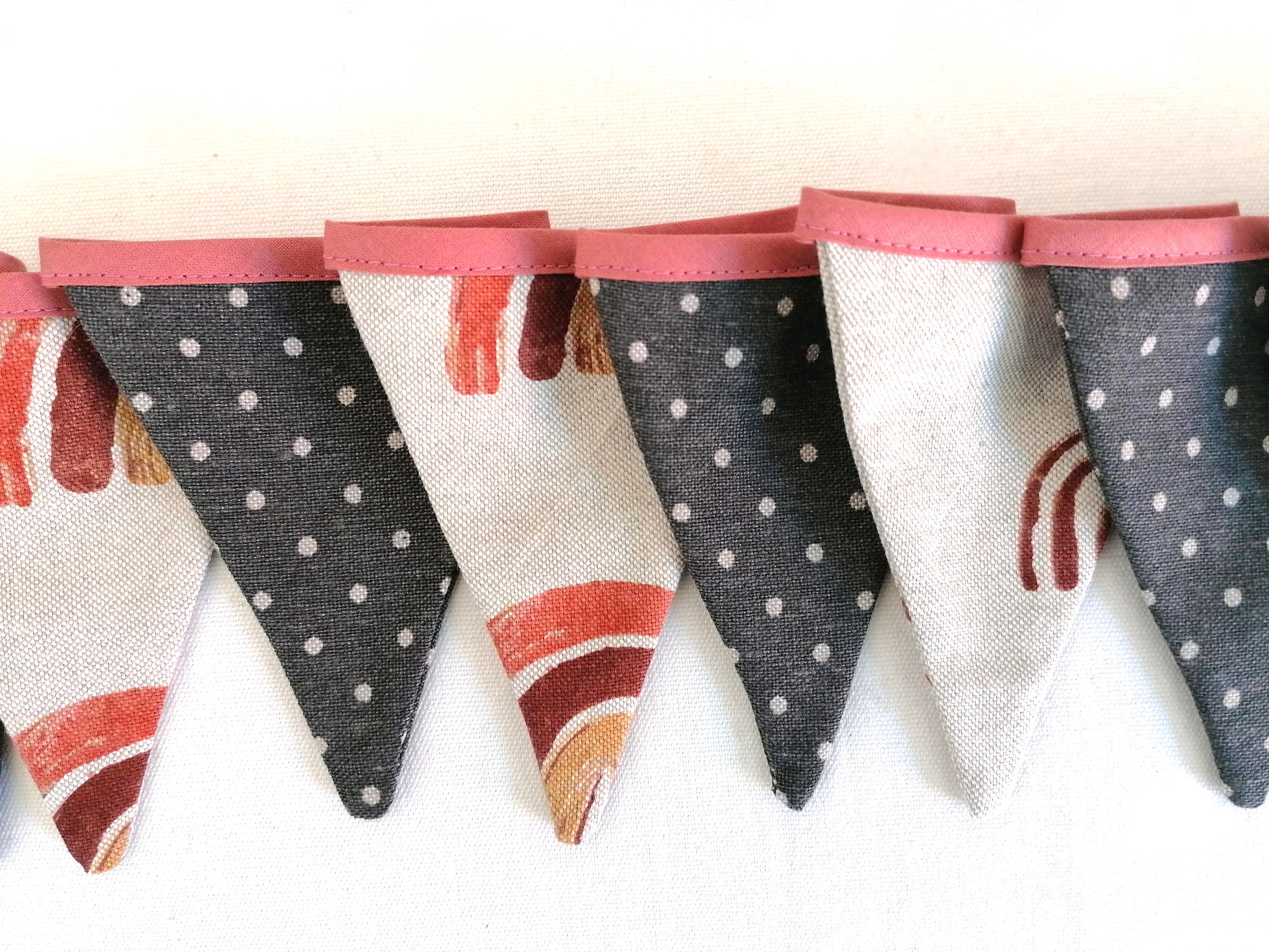 Pennant Chain With Rainbows and Dots From 2 Meters in Length - Etsy