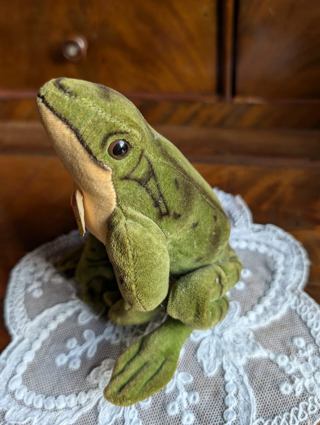 Steiff: Frog froggy With His Cardboard Sign - Etsy