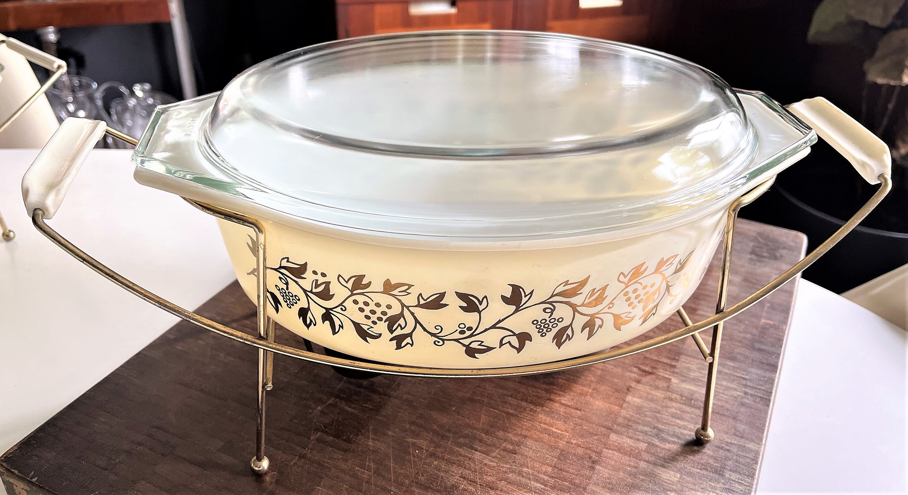 Vintage Pyrex Golden Grapes Casserole Dish With Double Candle-warmer - Etsy