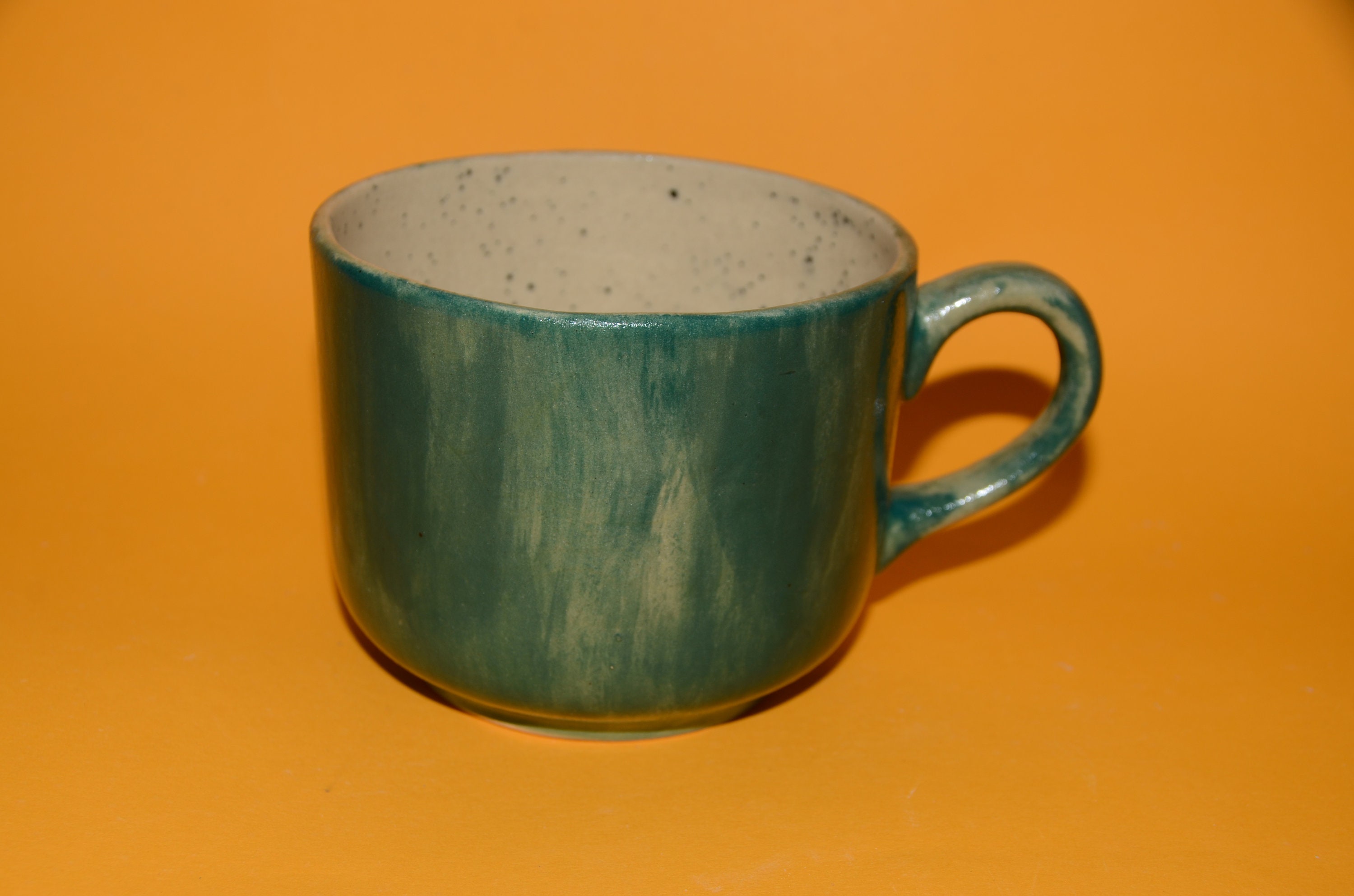 Tassen in verschiedenen Formen und Farben Kaffeetasse - Etsy.de