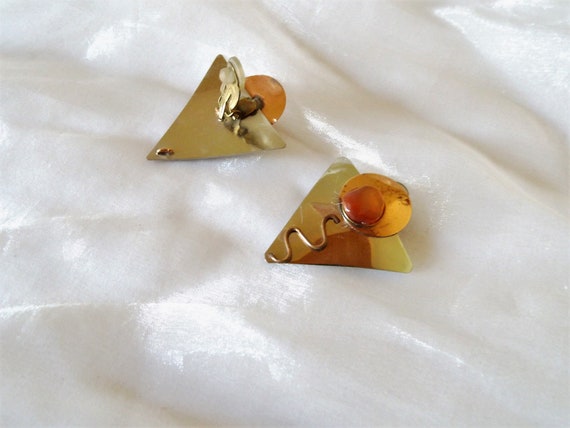 Triangular ear clips copper/silver with brown cabocho… - Gem