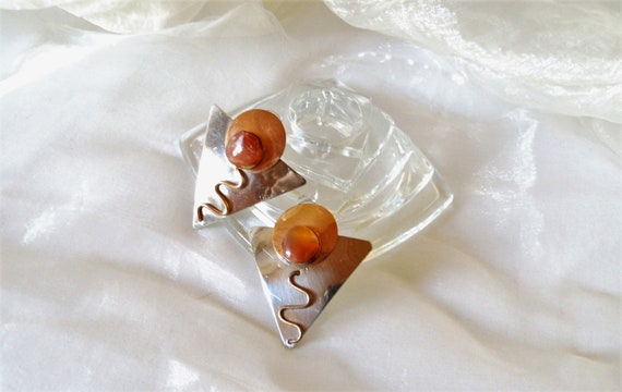 Triangular ear clips copper/silver with brown cabocho… - Gem