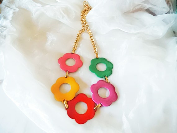 chunky metal belt with colorful flowers, vintage jewe… - Gem