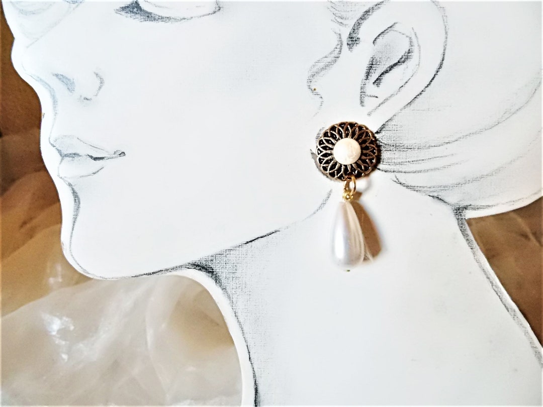 Festive Ear Clips Pearl Drops 70s for Wedding, Gold-colored Elegant ...