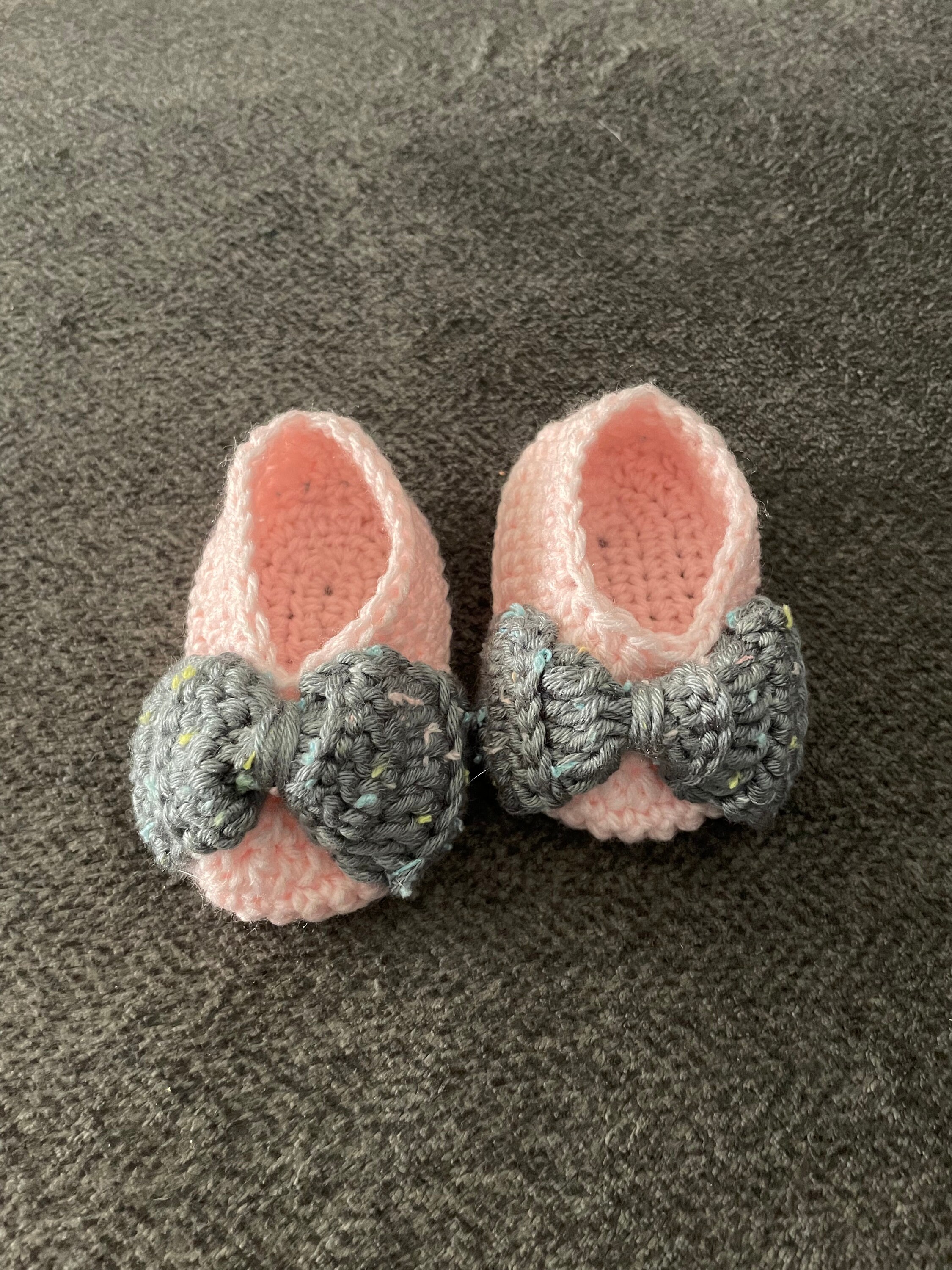Pink and Gray NB Baby Booties - Etsy