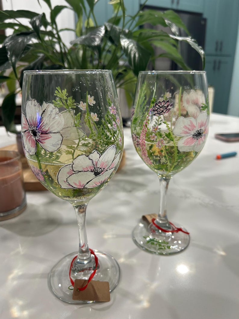 Hand-painted Wine Glasses, Personalized Wine Glasses, Hand-painted ...