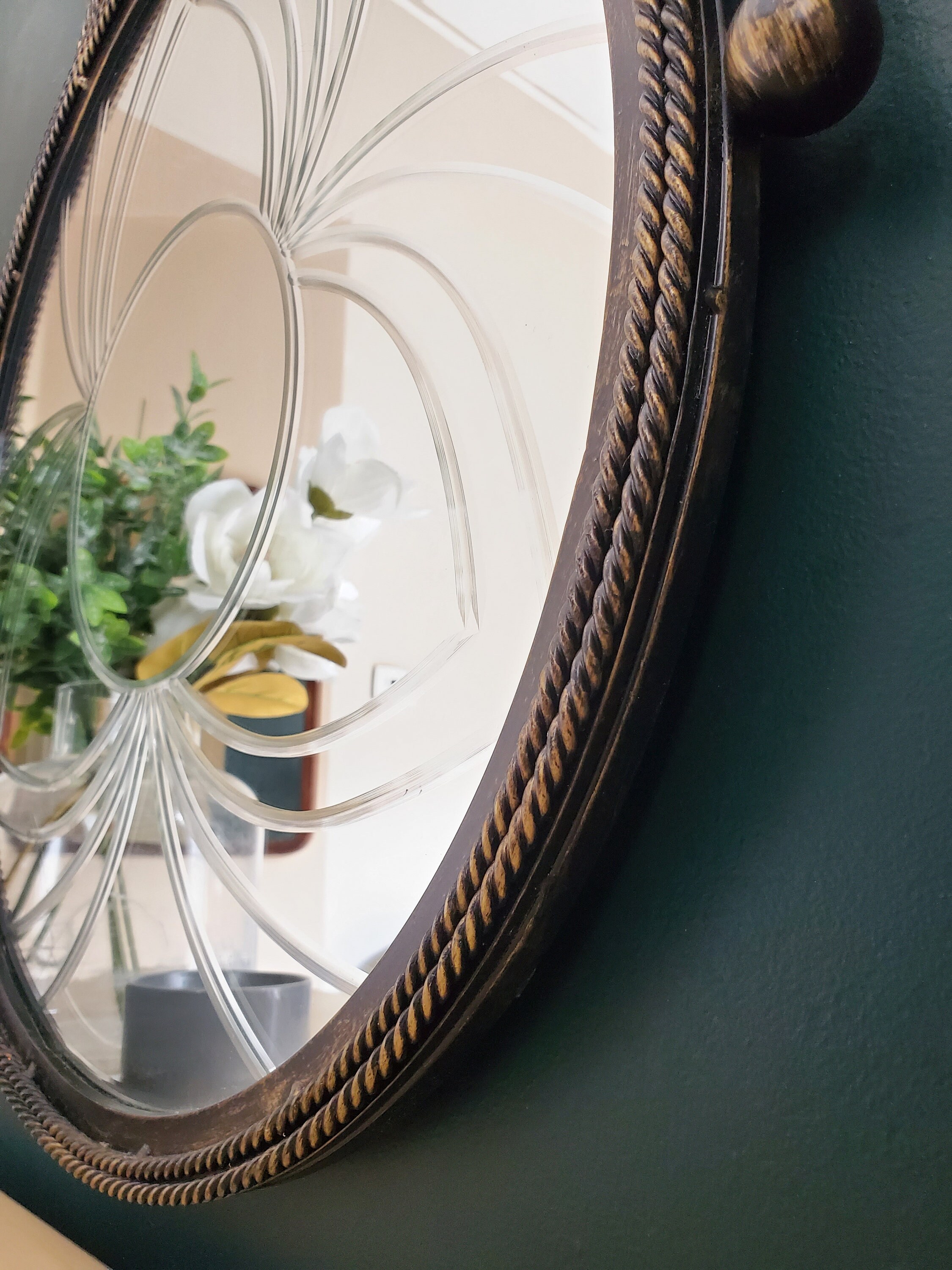 Regency Style Round Wall Mirror the Bassett Company - Etsy