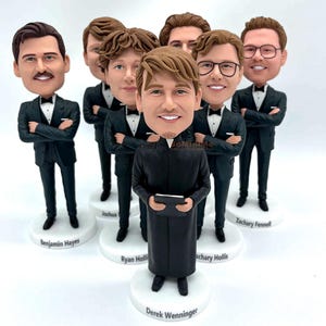 Best Officiant Ever Gifts - Custom Bobbleheads Wedding Gifts Ideas for ...