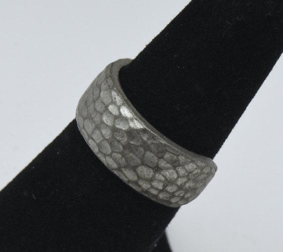 Vintage Pewter Hammered Texture Open Back Ring - Size… - Gem
