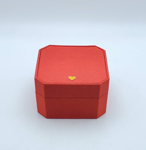 Red Fabric "Snow Globe" Jewelry Box - Gem
