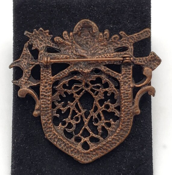 Vintage Copper Heraldic Medieval Weaponry Brooch - Gem