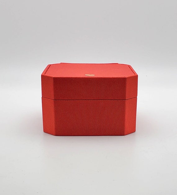 Red Fabric "Snow Globe" Jewelry Box - Gem