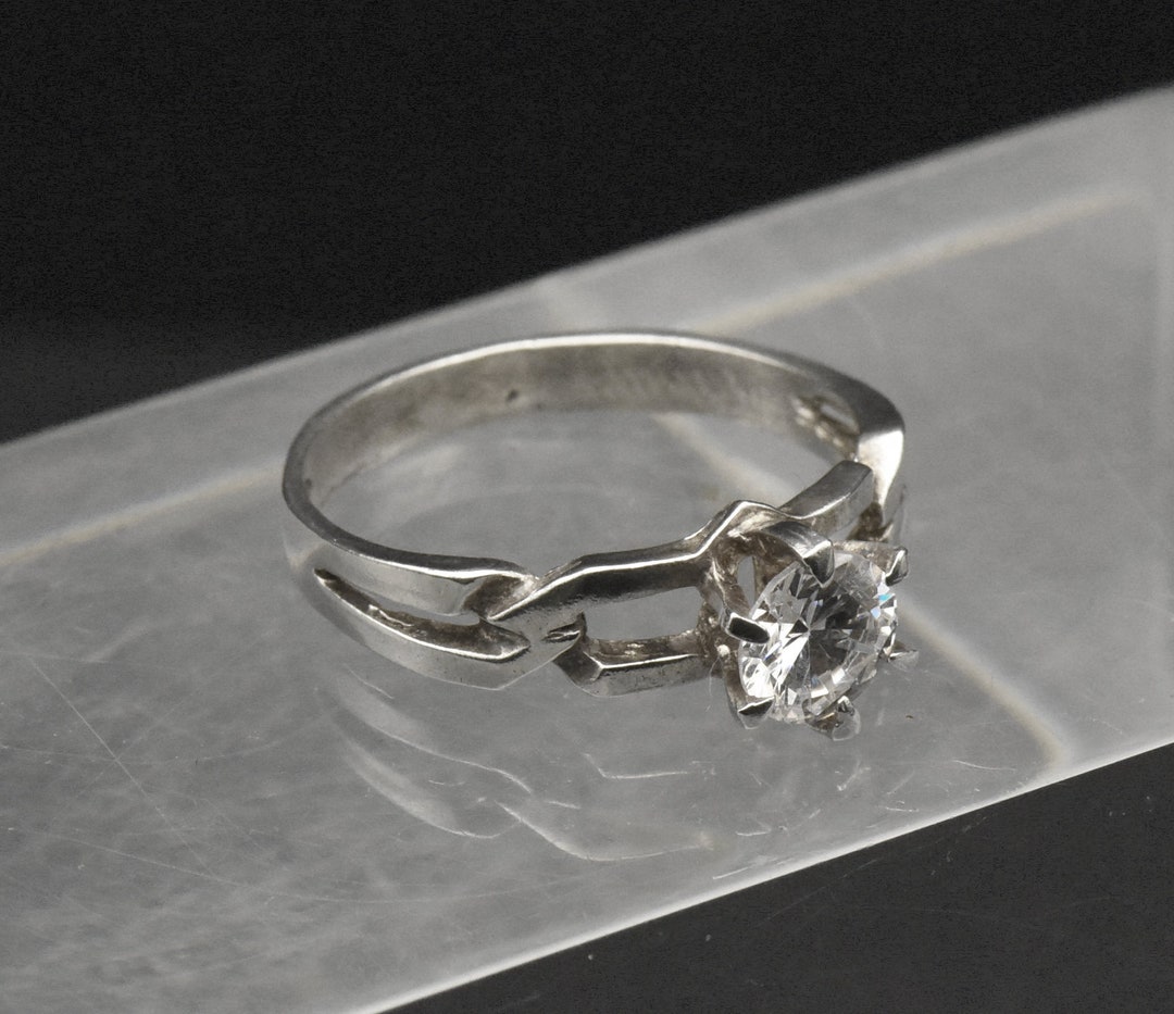 Vintage Sterling Silver Unique Shank Cubic Zirconia Ring - Size 8.5 - Etsy