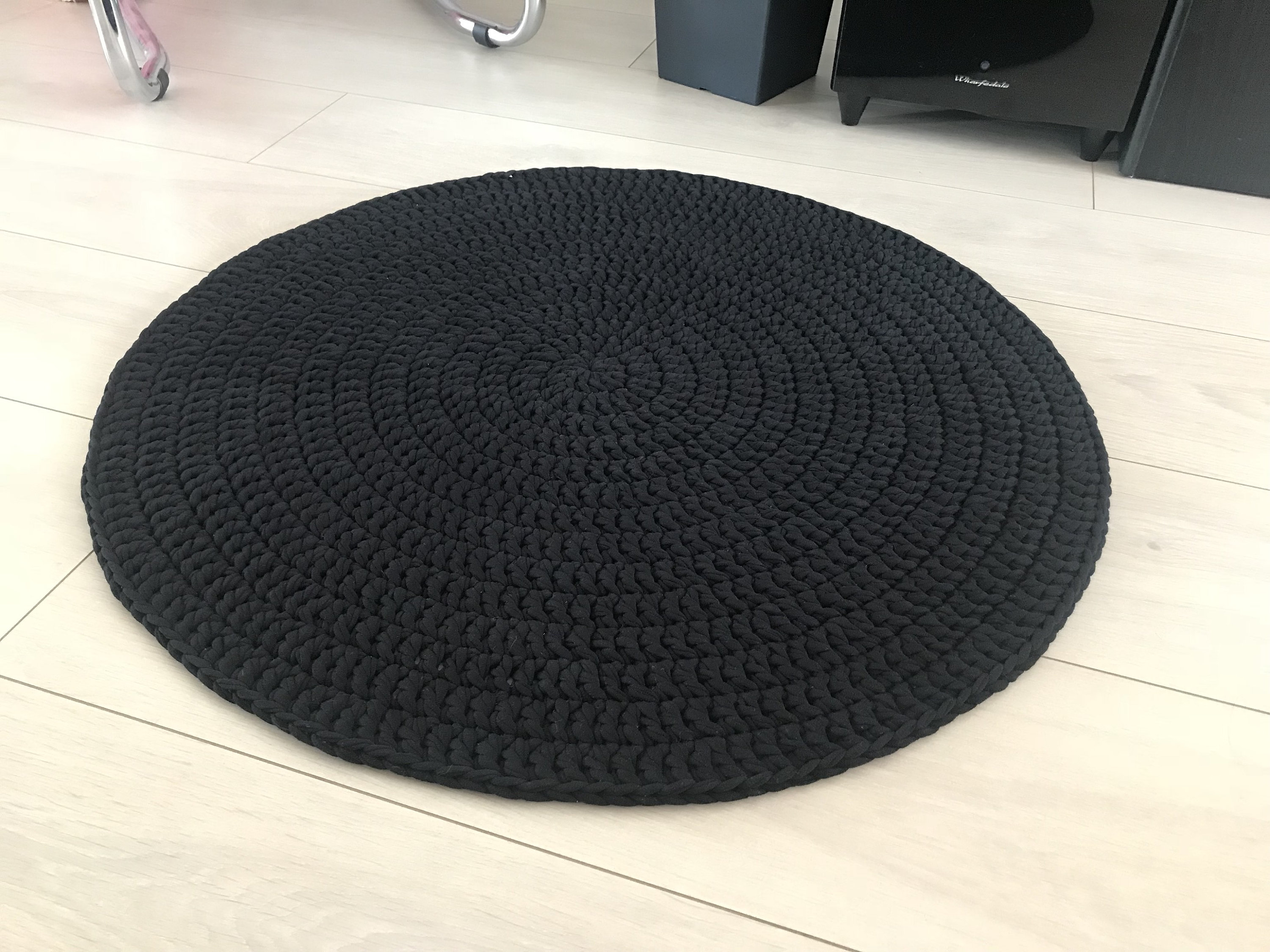 Black round rug Crochet circle rug Round rug Door mat Round | Etsy