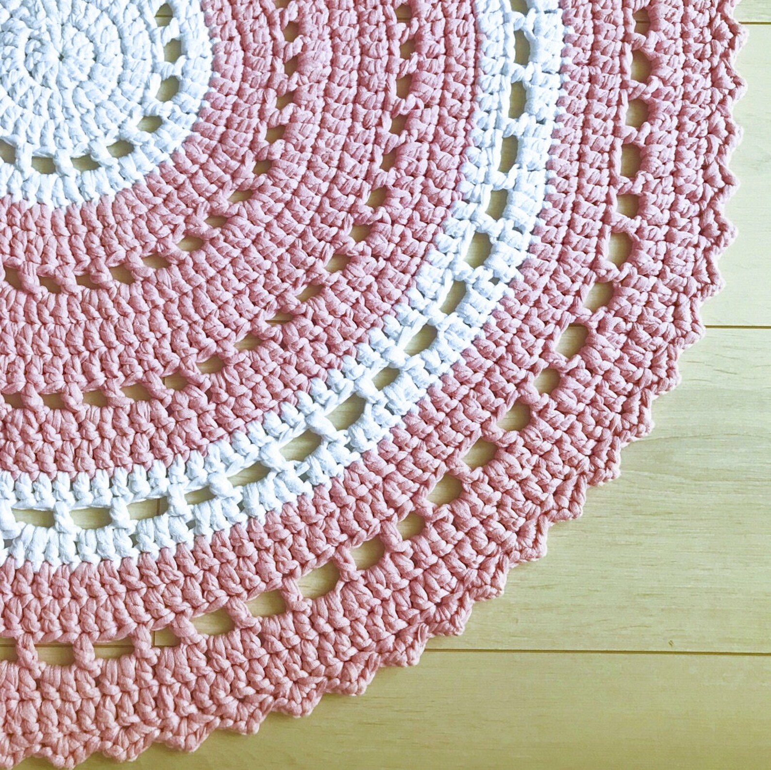 Pink Crochet Circle Rug Bedside Round Rug Pink Carpet Round - Etsy