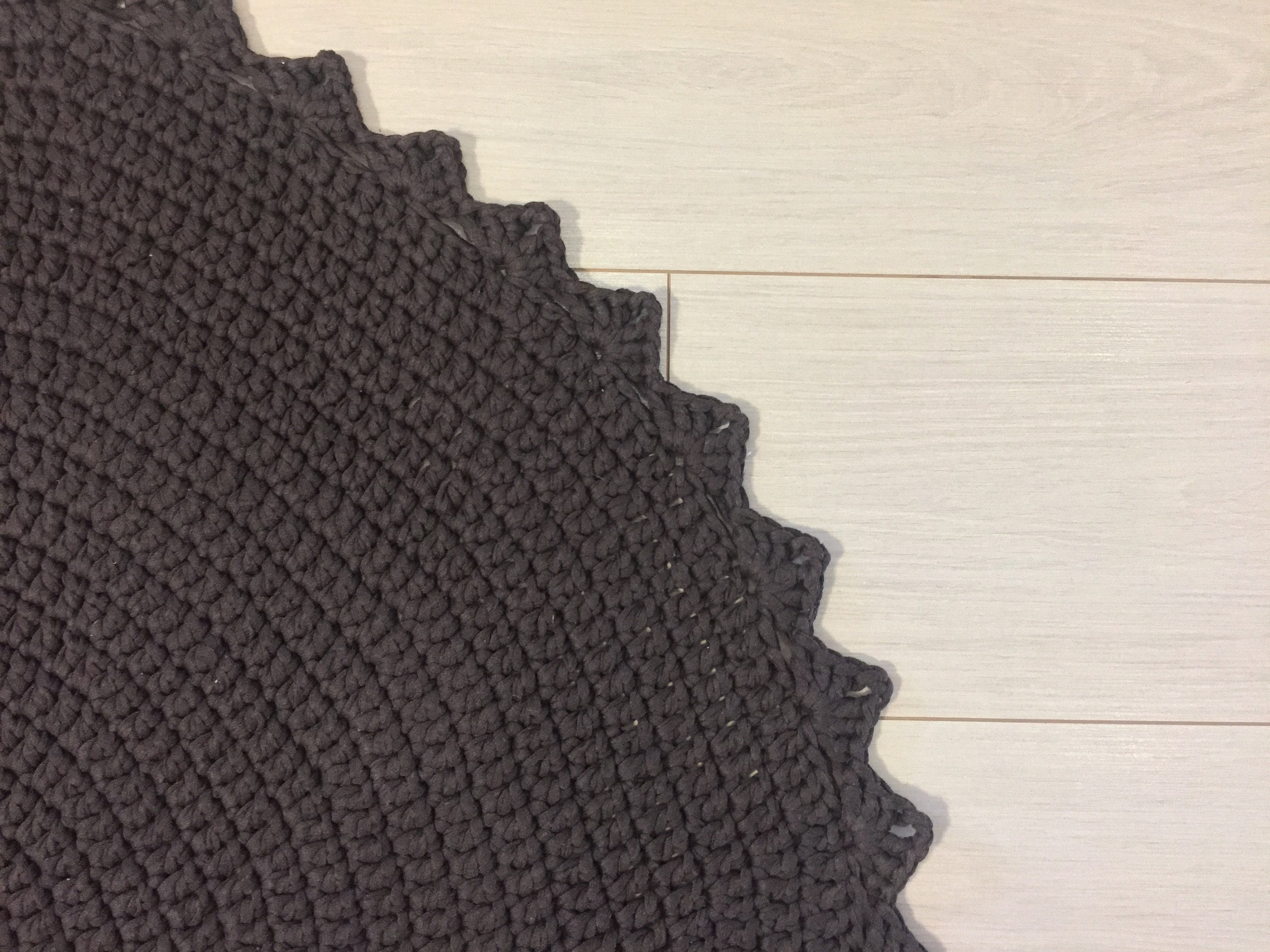 Brown round rug Crochet circle rug Round rug Door mat Round | Etsy