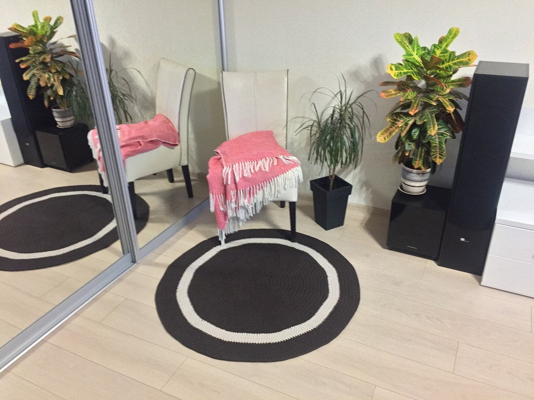 Brown Round Rug Crochet Circle Rug Round Rug Door Mat Round Carpet ...