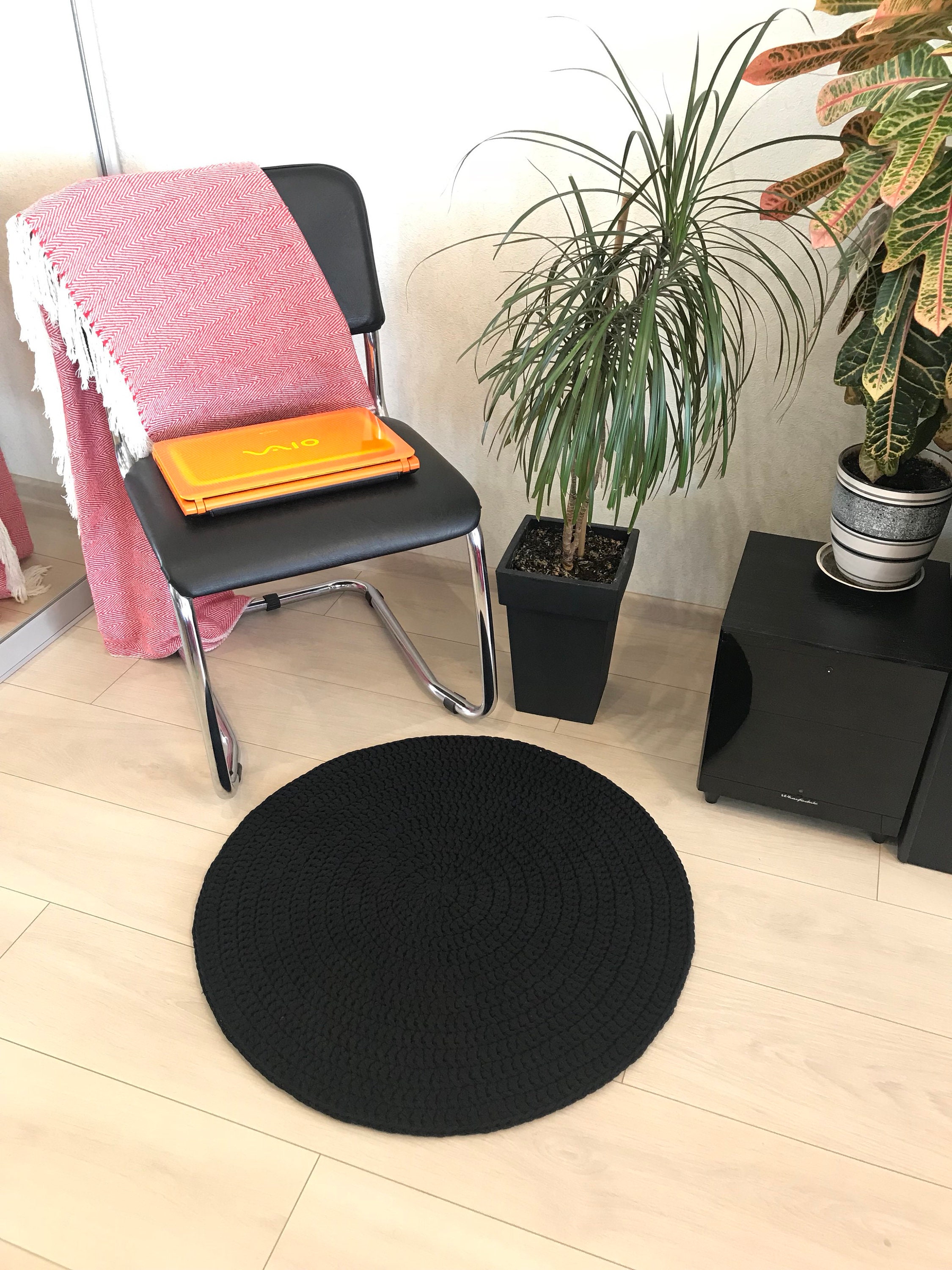 Black round rug Crochet circle rug Round rug Door mat Round | Etsy