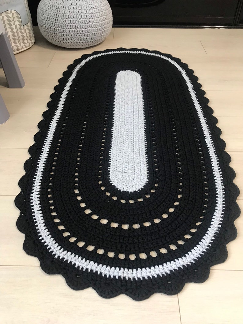 Black oval rug Crochet oval rug Oval carpet Small area rug | Etsy