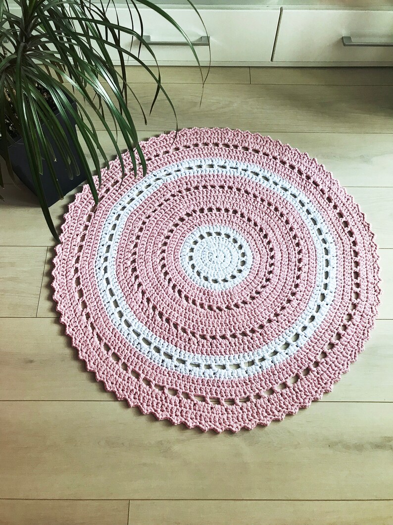 Pink Crochet Circle Rug Bedside Round Rug Pink Carpet Round - Etsy
