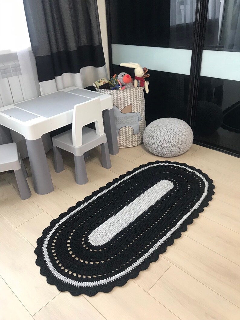 Black oval rug Crochet oval rug Oval carpet Small area rug | Etsy