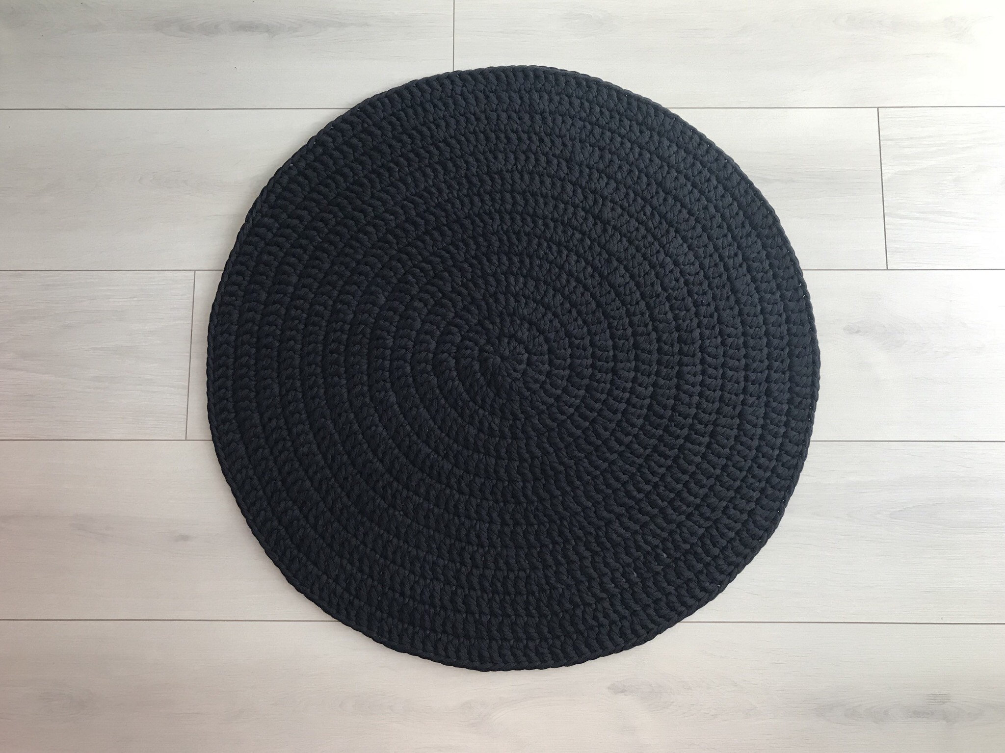 Black round rug Crochet circle rug Round rug Door mat Round | Etsy