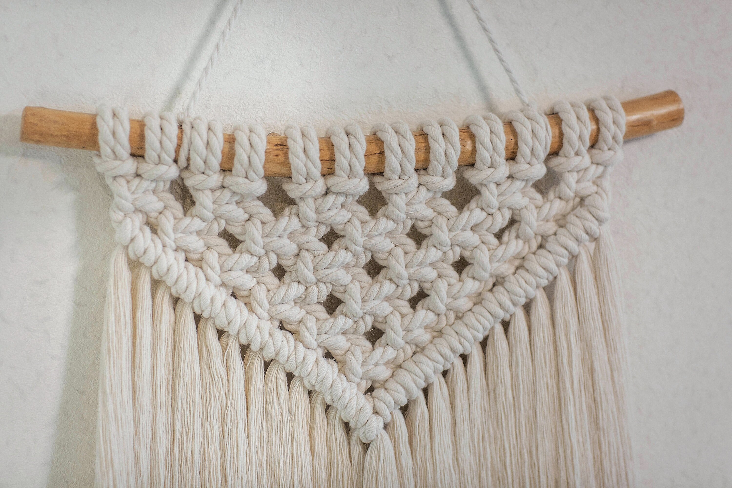 Mini Macrame Backdrop, Macrame Wall Decor for Living Room and Bedroom ...