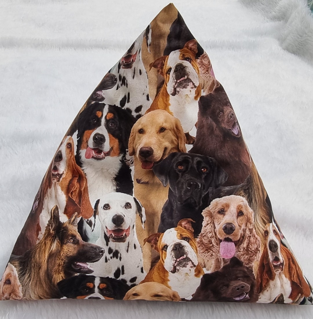 Pyramid Pillow Tablet Pillow Book Cushion Dogs for Tablet/book - Etsy