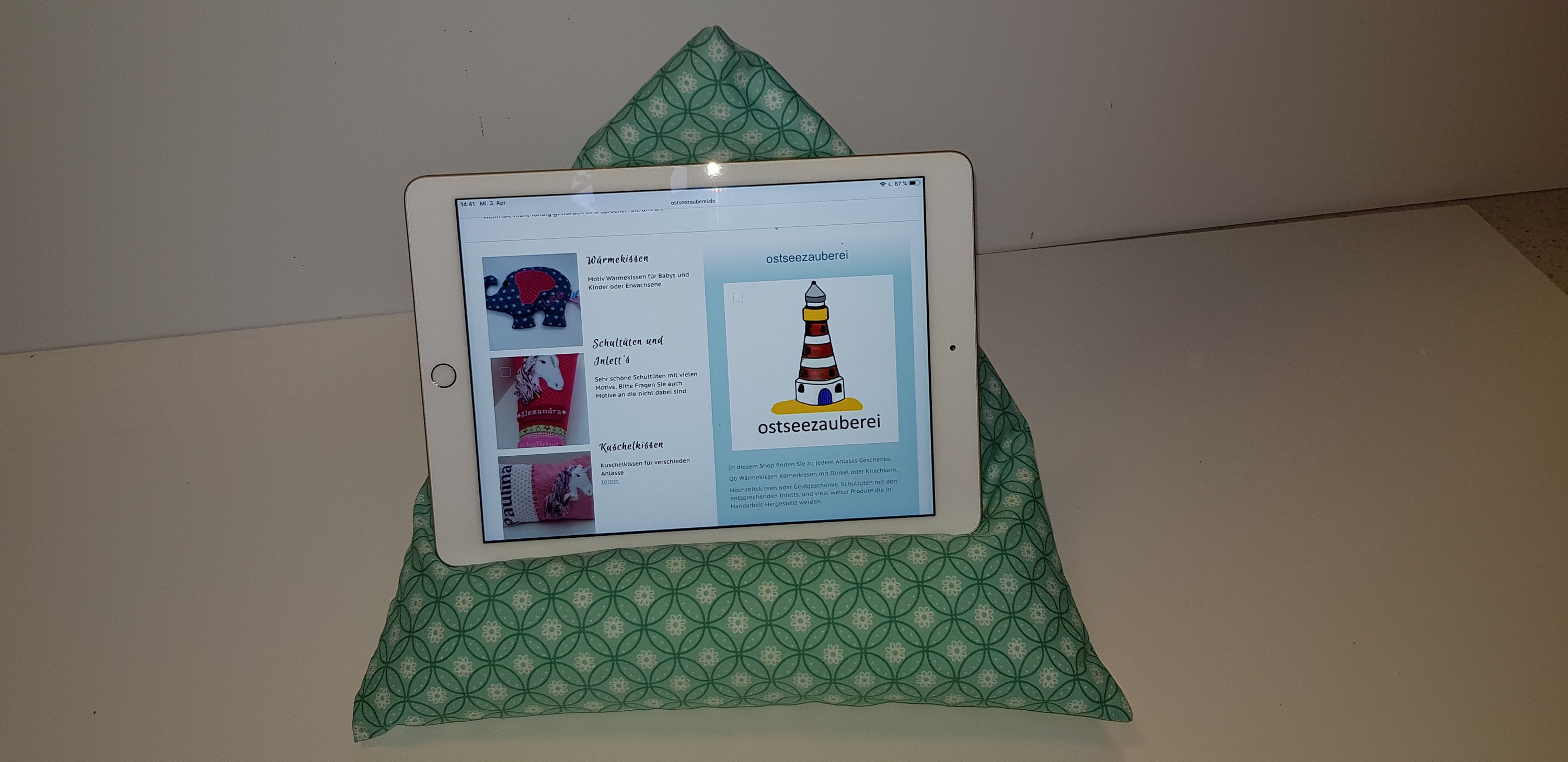 Pyramid Pillow Tablet Pillow Book Pillow Reading Pillow | Etsy