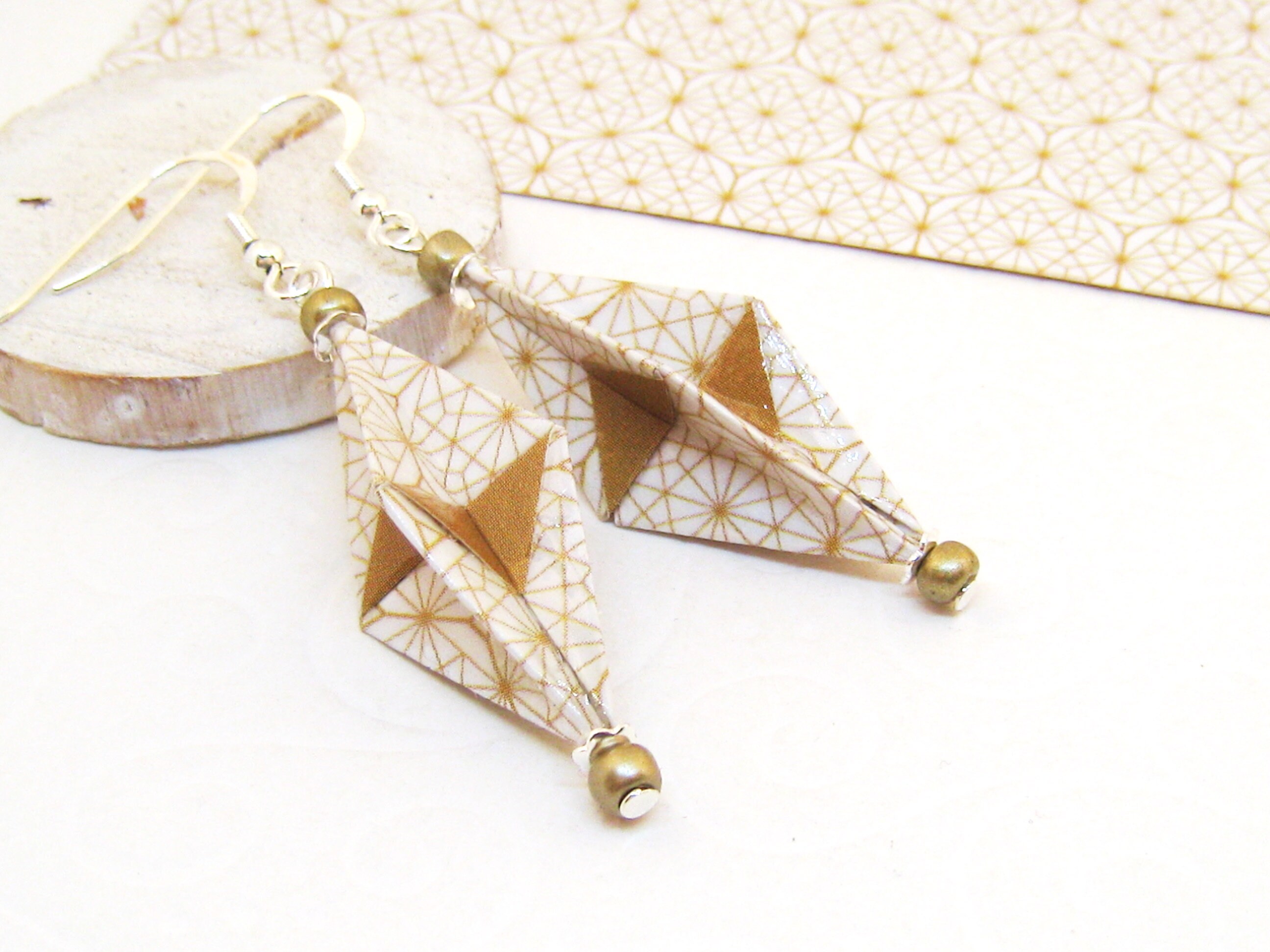 Ohrringe Origami weiß gold silber, Papier Upcycling Papierschmuck ...