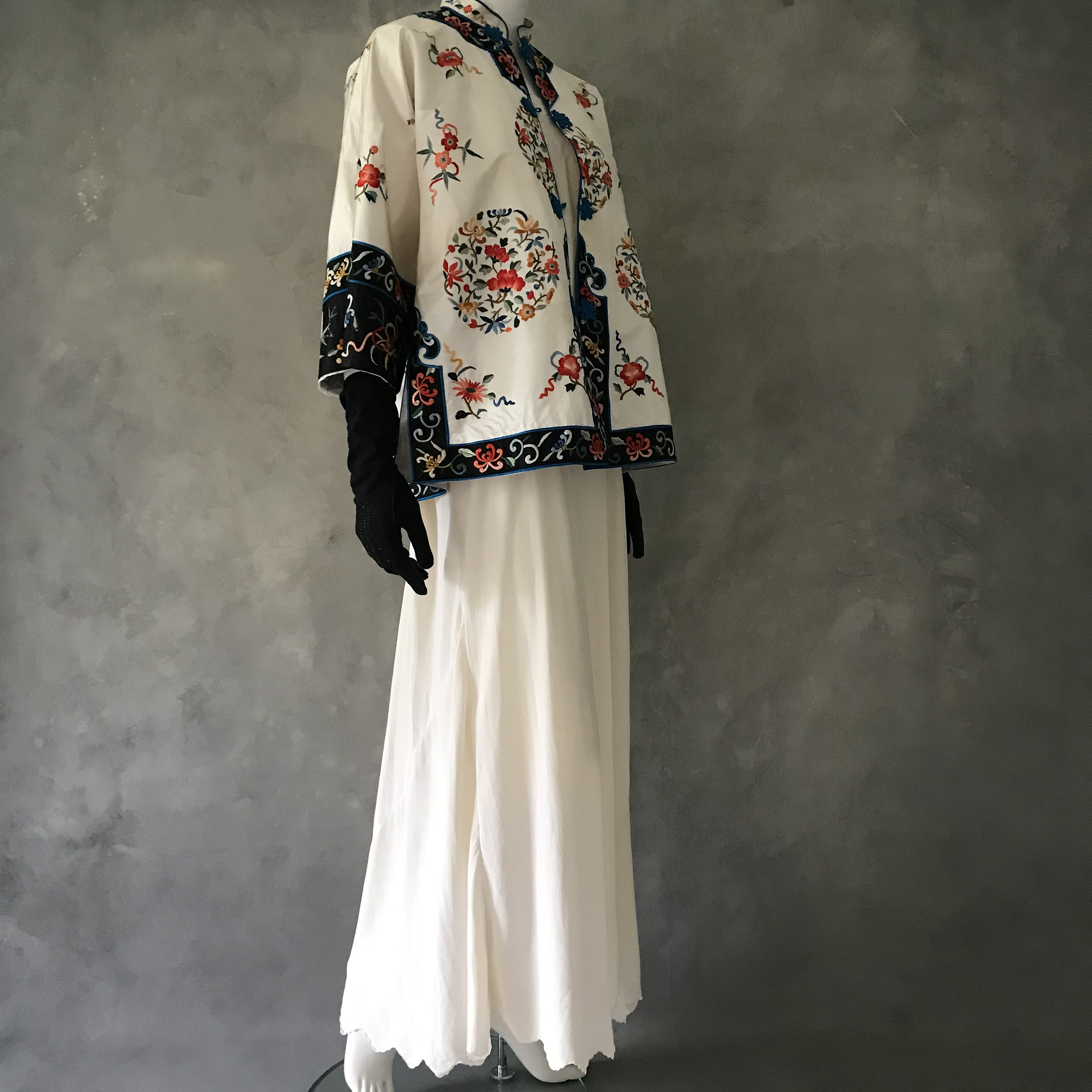 Vintage Chinese Embroidered Jacket/ Cream Silk Kimono Jacket/ Vintage ...