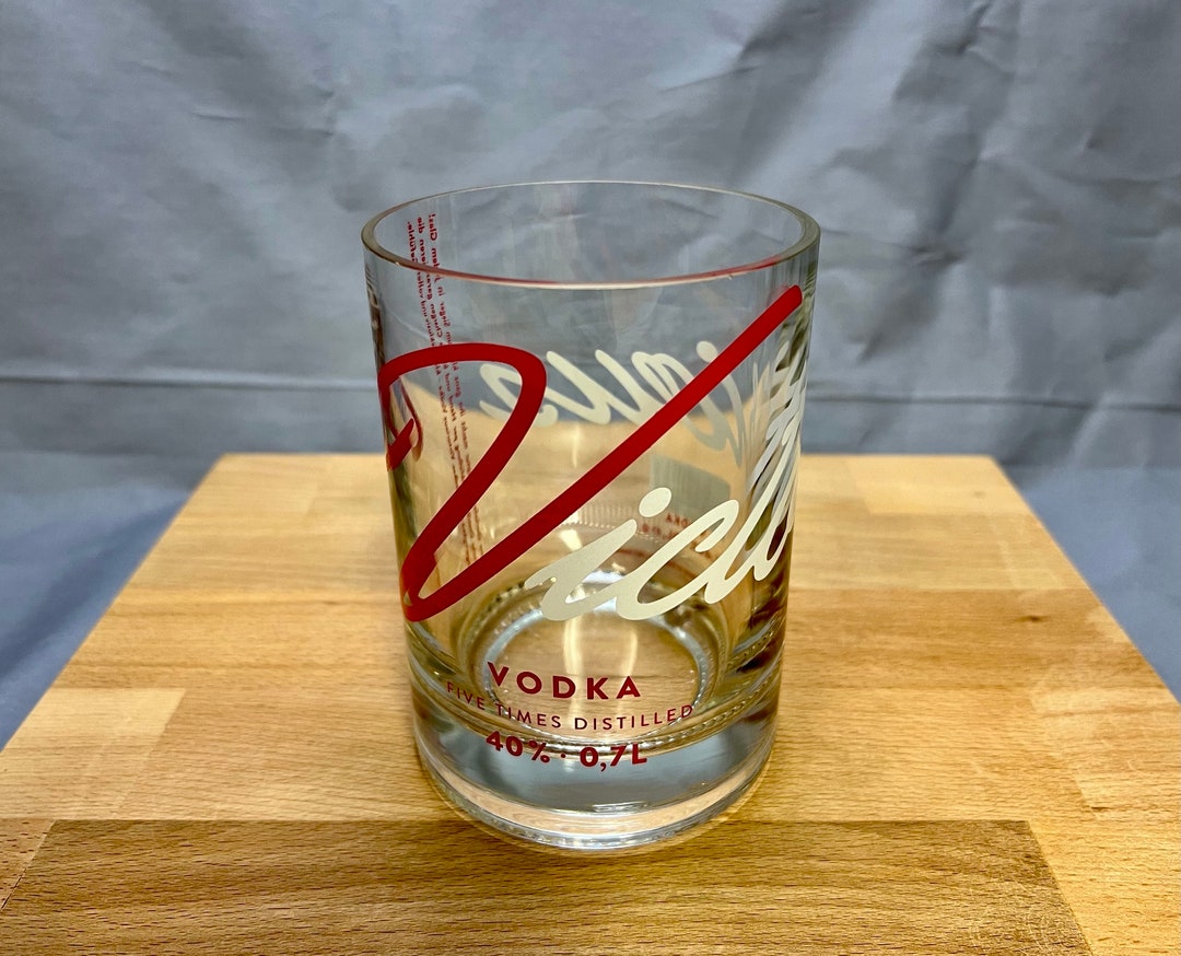 Handmade Glass From Victorious Vodka Bottle Beautiful Motif Heavy Glass ...