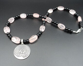 Labyrinth necklace - Etsy